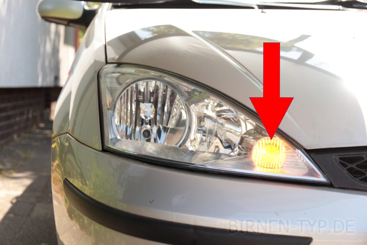 Liste mit allen Birnen für den Ford Focus MK1 (3-/5-Türer, Typ: DAW/DBW ...