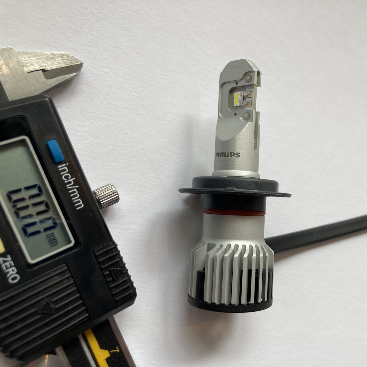 OSRAM und PHILIPS - H7 - LED der zweiten Generation im Vergleich!